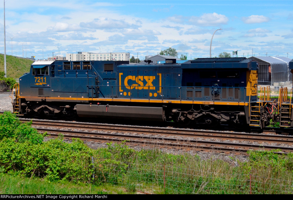 CSX 7211